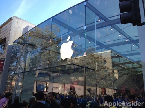 Take A Look At Apple's New Palo Alto Retail Store