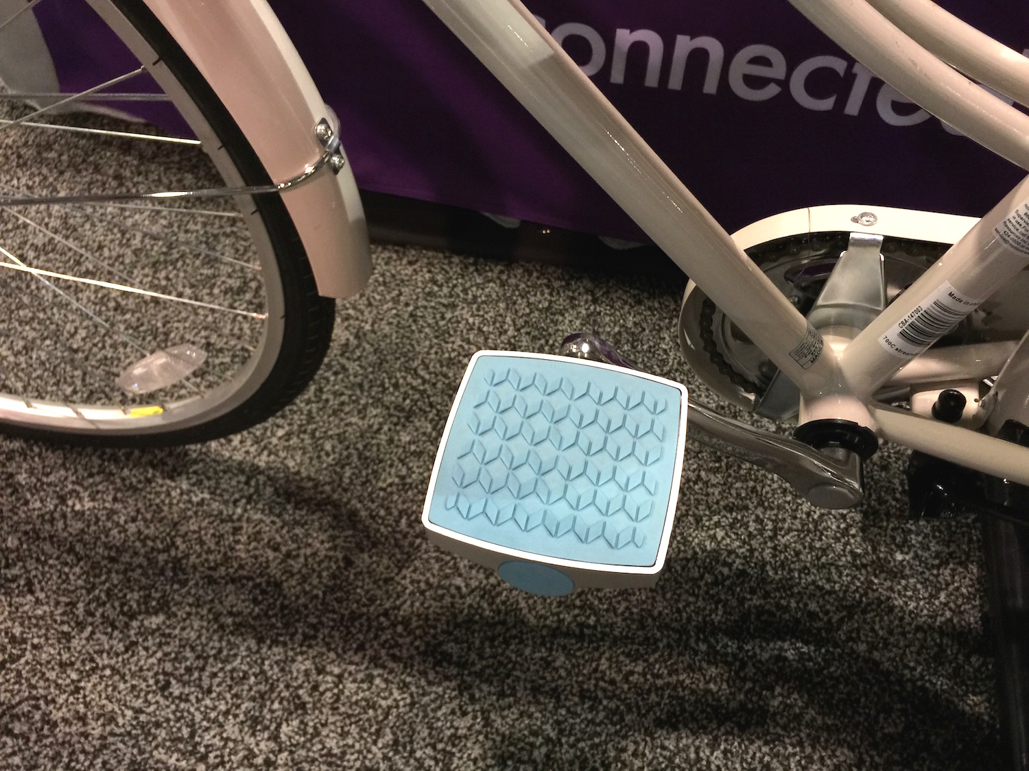 CES 2015: Connected Cycle Keeps Your Bike In Check